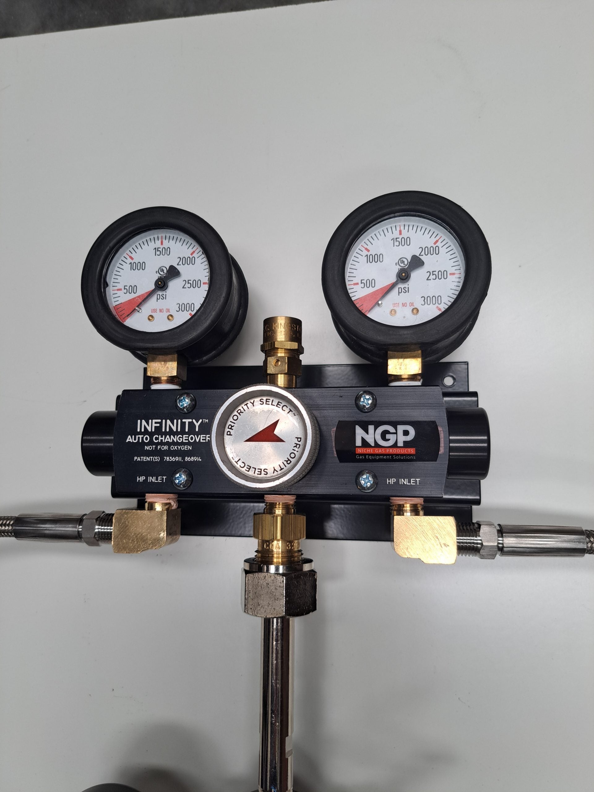 Buy CO2 and Inert Auto changeover manifold in Australia